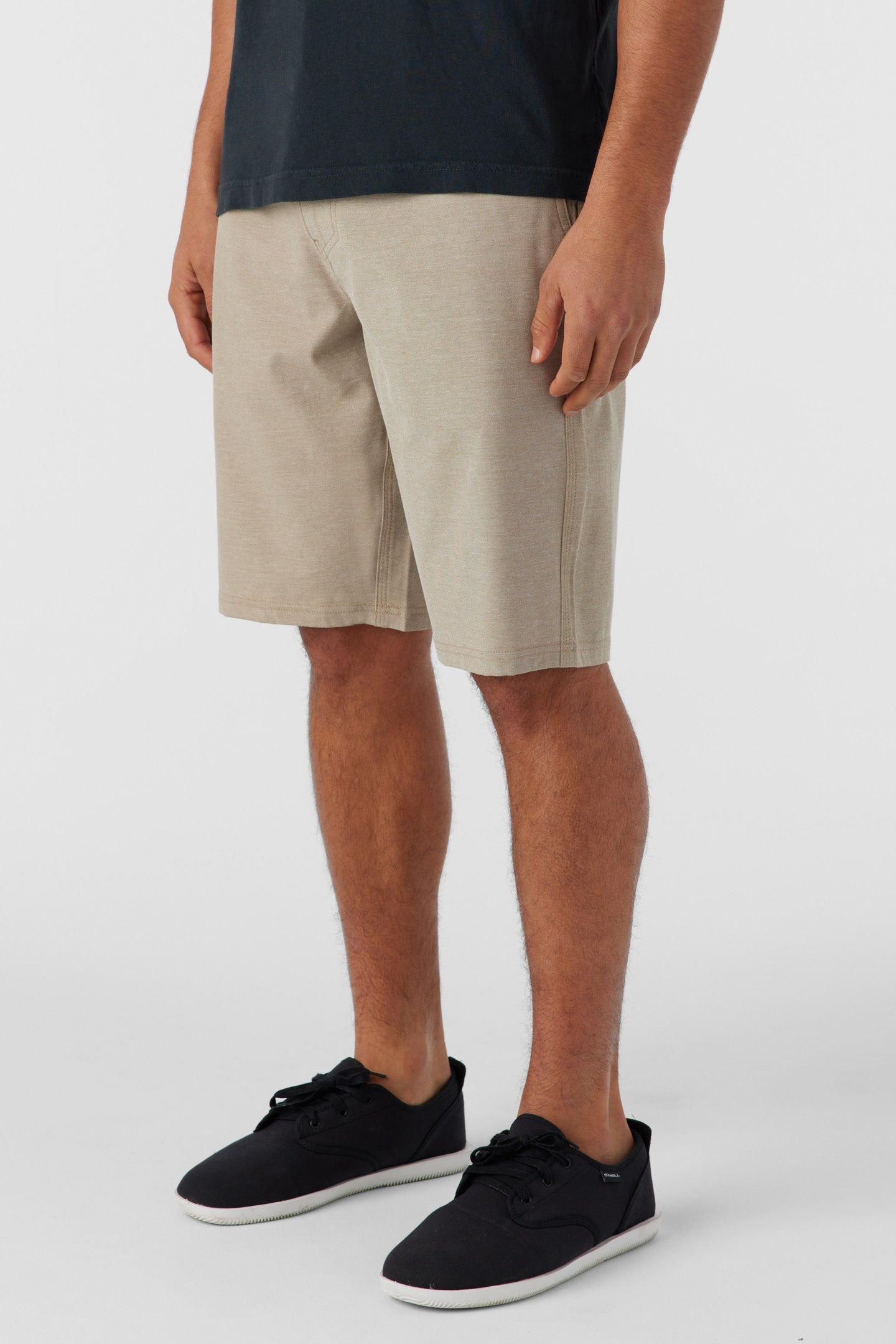 Reserve Light Check 21" Hybrid Shorts - Dark Khaki | O'Neill