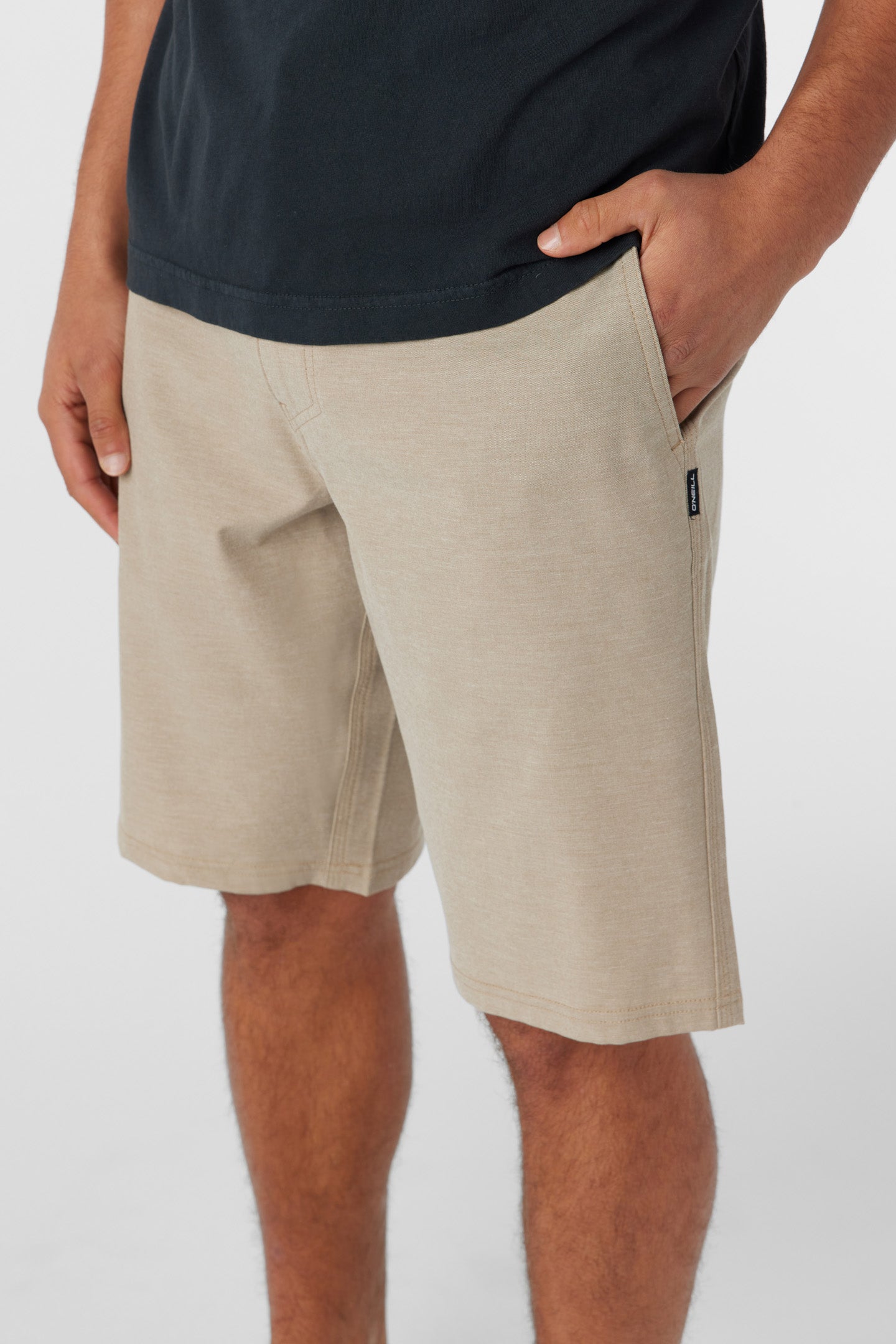 Reserve Light Check 21" Hybrid Shorts - Dark Khaki | O'Neill