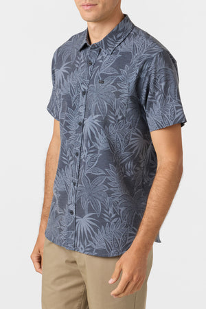 TRVLR Upf Traverse Standard Standard Fit Shirt - Black | O'Neill