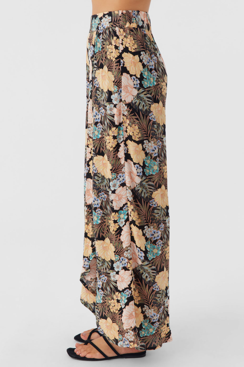 Tymea Pant Macaw - Black | O'Neill