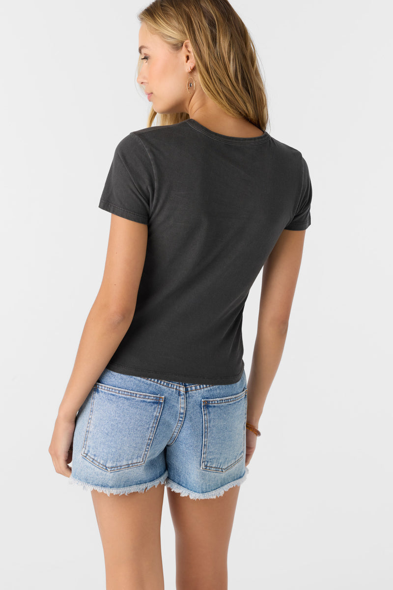 Beachside Hibiscus Tee - Washed Black | O'Neill